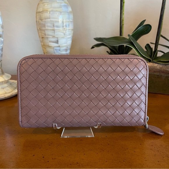 Bottega Veneta | Bags | Bottega Veneta Grape Intrecciato Nappa Leather ...